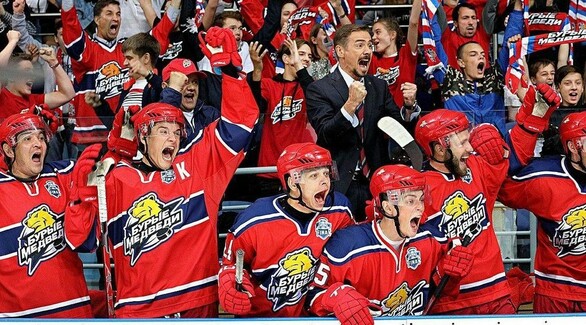 Русский Хит. | Новости: «Особый случай»: сериал «Молодежка» получит ...